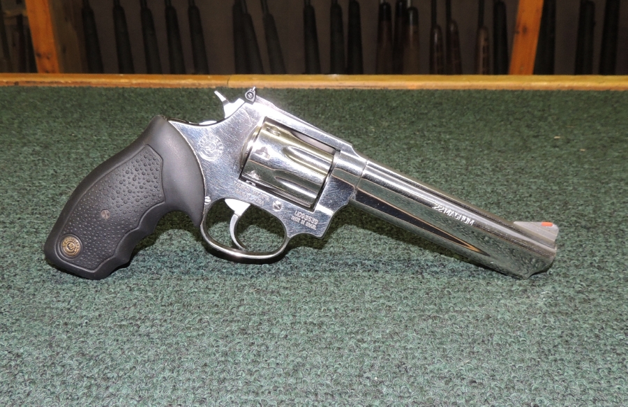 Taurus Model 941 .22 Magnum Stainless No Reserve For Sale at GunAuction ...