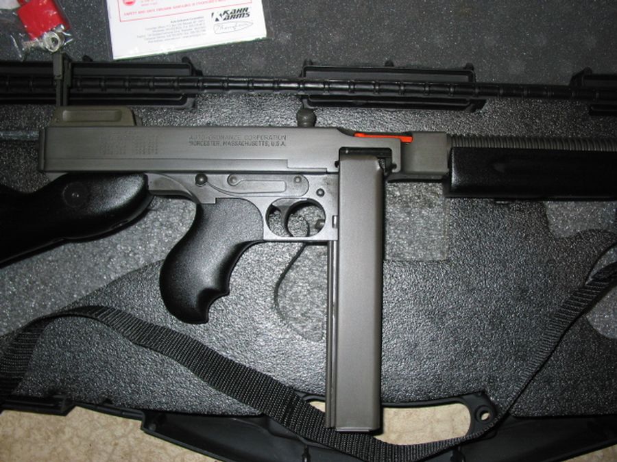 Thompson Auto-Ordnance Thompson T1c Commando Wwii `Tommy Gun`-Extras ...