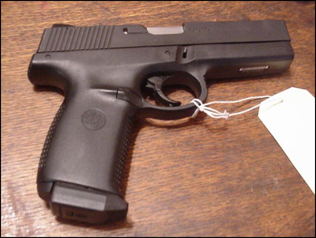 Smith & Wesson Sigma Sw9f 9mm Pistol Nr For Sale at GunAuction.com ...
