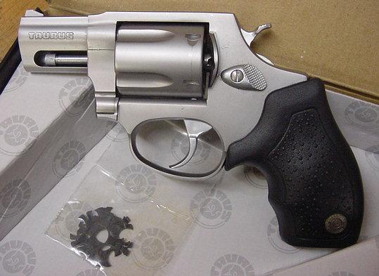 Taurus Model 905 Revolver 5 Shot 9mm For Sale at GunAuction.com - 9068455