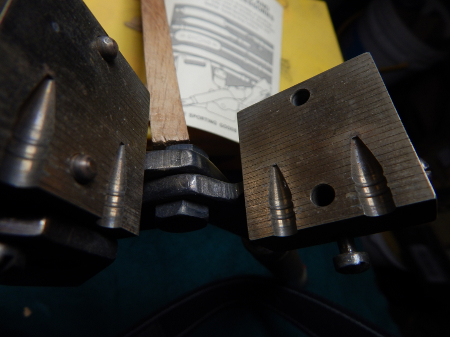 Hensley & Gibbs 2 Cavity .22 Cal Bullet Mold.. .22 Lr For Sale at ...