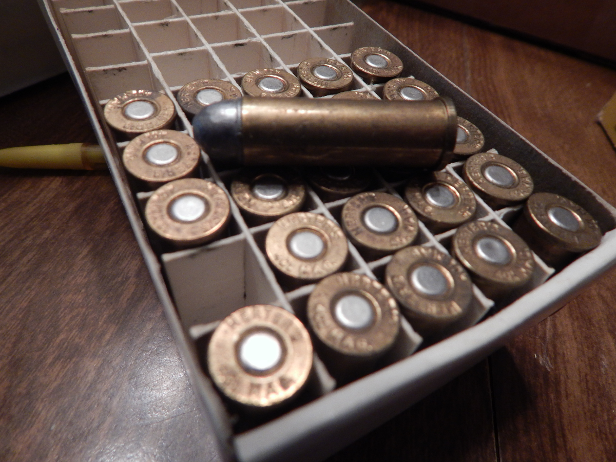 Herters 401 Mag - 1/2 Box For Sale at GunAuction.com - 17159757