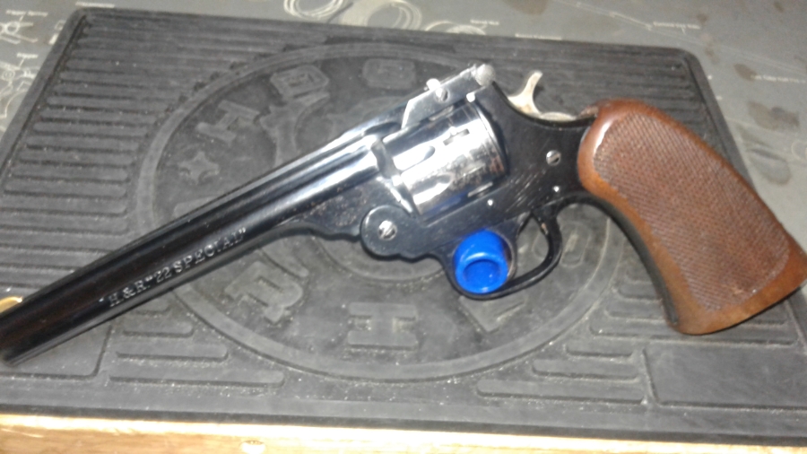 Harrington & Richardson .22 Lr 9-Shot Break-Open Revolver For Sale at ...