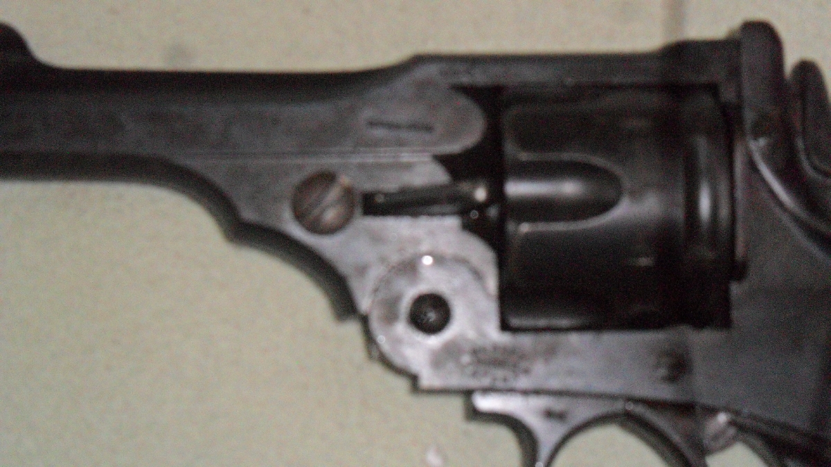 Webley & Scott Wwi British 1914 Bird Bird Grip Revolver For Sale at ...
