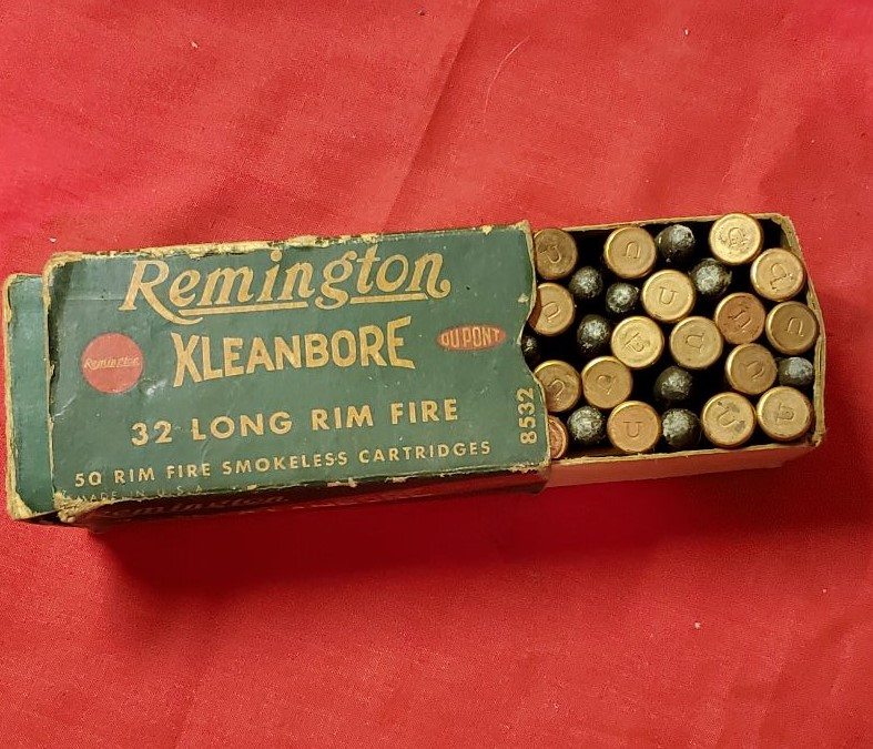 Remington Collectable Kleanbore .32 Long Rimfire cartridges .32 S&W ...
