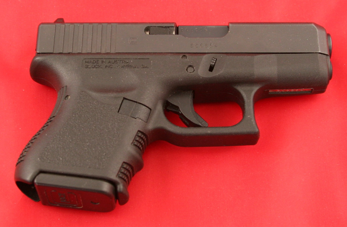 Glock 33 G33 With 3 1/4 In. Barrel And 4 Mags Lnib .357 Sig For Sale at ...
