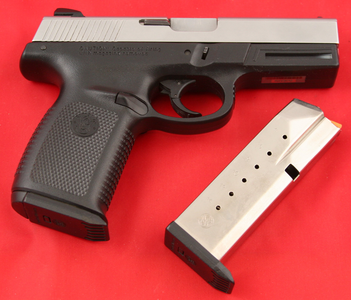 Smith & Wesson 40VE 2 mags, case, papers, Manuf p/n 220023 .40 S&W ...