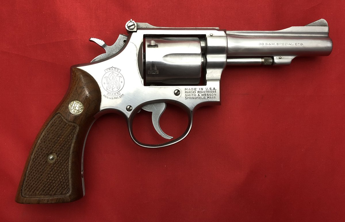 Smith & Wesson Model 67 Stainless 6-Shot Revolver In Excellent ...