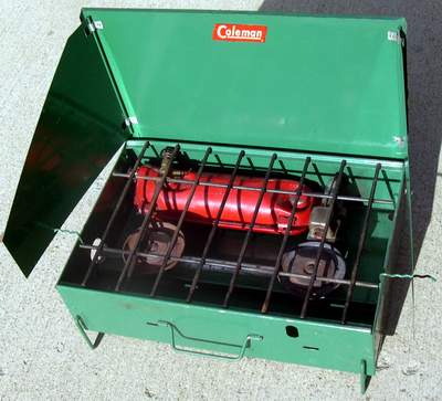 COLEMAN EARLY MOD. 425B DBL. BURNER CAMP STOVE - Picture 2