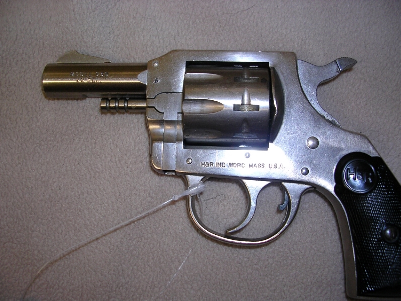 Harrington & Richardson, Inc. - H&R MODEL 930 SIDEKICK .22LR REVOLVER ...