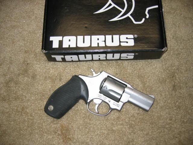 Taurus Model 415, 41 Mag For Sale at GunAuction.com - 7780979