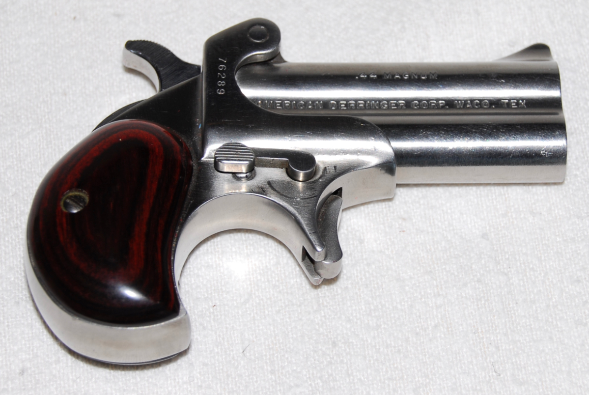American Derringer Corp. American Derringer .44 Mag Will Also Shoot 44 ...