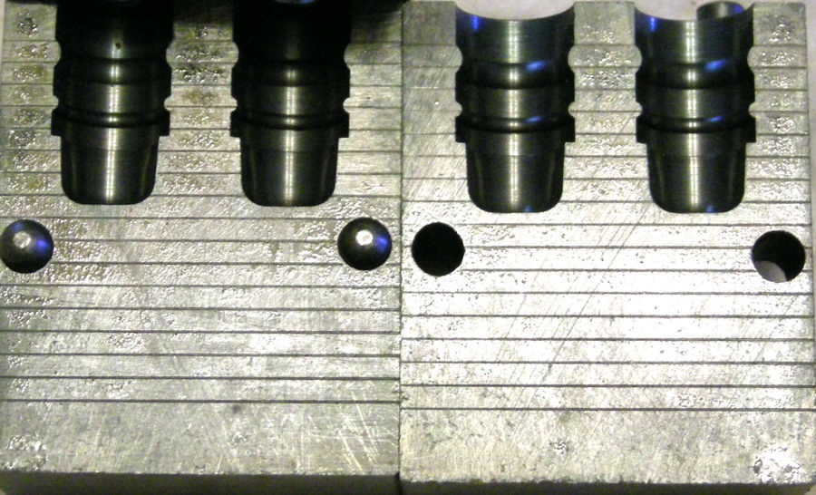 358477 Lyman Bullet Mold For Sale at GunAuction.com - 14451802