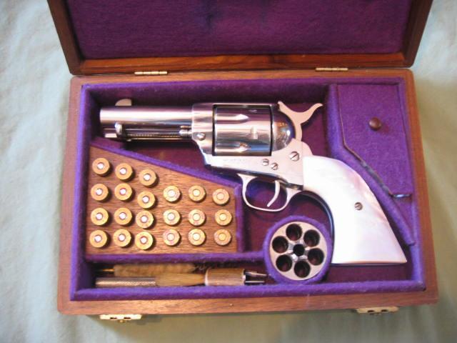 Colt Single Action Army Custom .45ACP/.45LC, 2 Cylinders, Display Box!