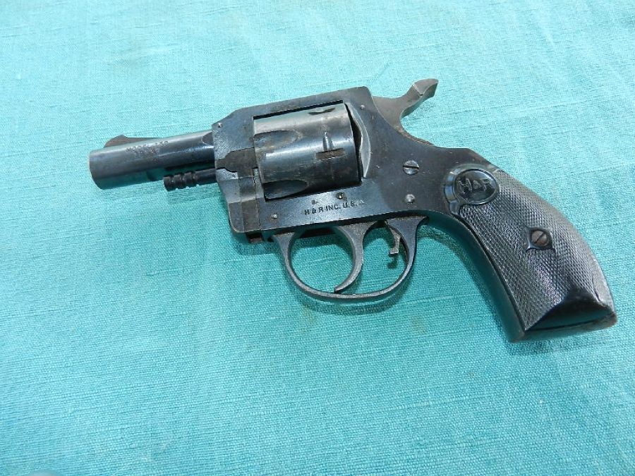 Harrington & Richardson Model 732 For Sale at GunAuction.com - 14505672
