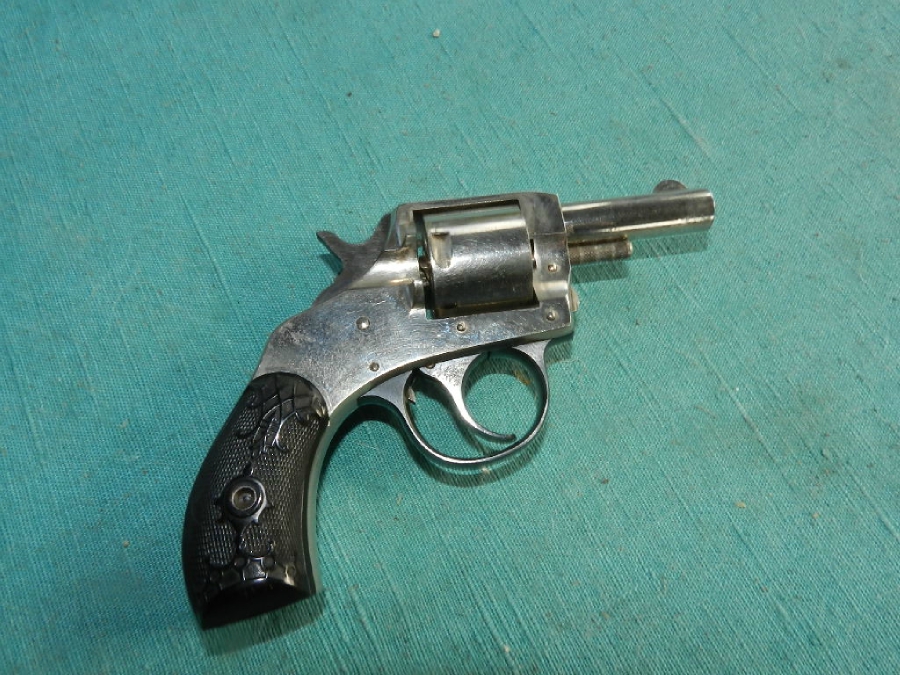 H&R Victor Model Solid Frame Revolver .32 S&W For Sale at GunAuction ...