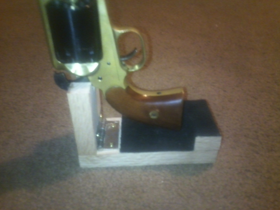 Percussion Revolver Loading Stand For Sale at GunAuction.com - 12466935