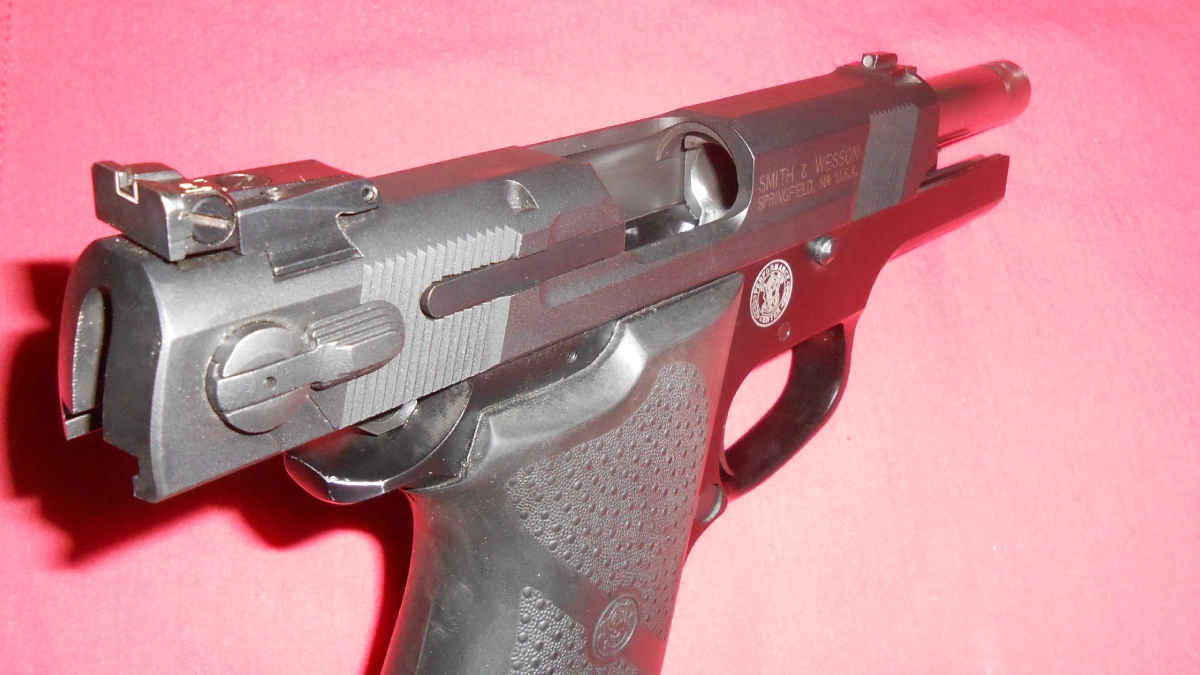 Smith & Wesson Inc Smith & Wesson Performance Center 45 Recon .45 Acp ...