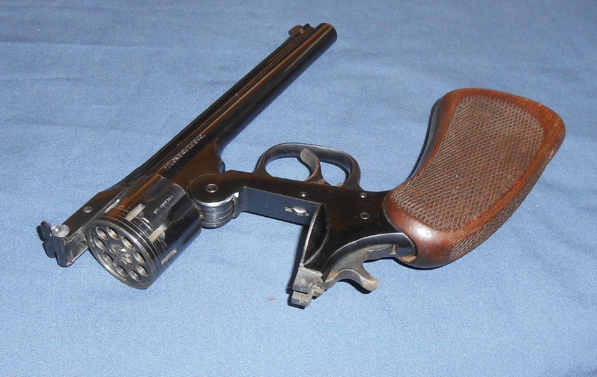 Harrington & Richardson Arms Co. "22 Special" 9 Shot Top Break .22 Cal ...