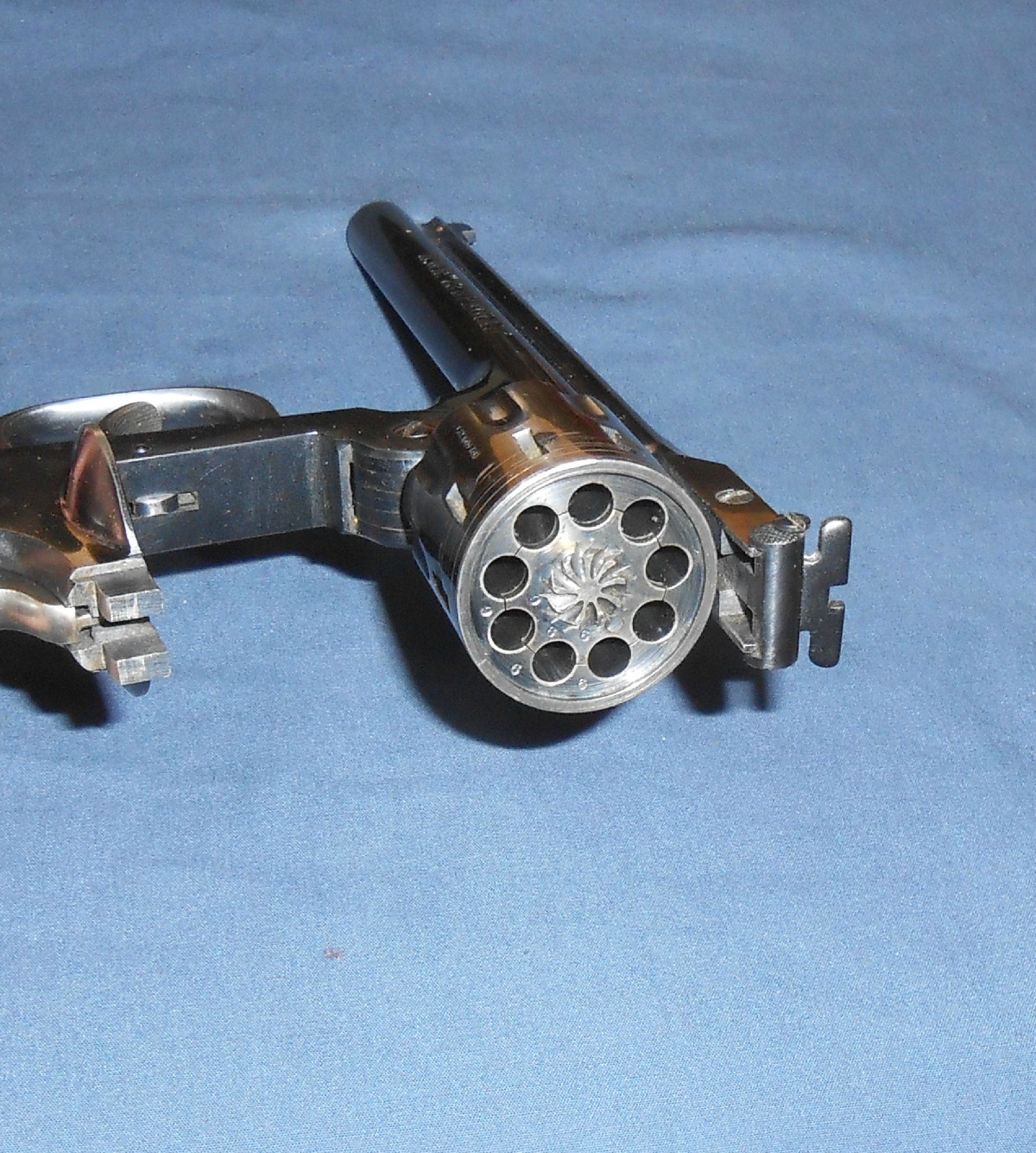 Harrington & Richardson Arms Co. "22 Special" 9 Shot Top Break .22 Cal ...