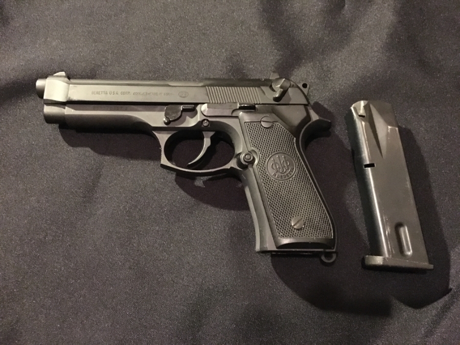 Beretta Usa Corp Beretta U.S.A Corp 9mm Parabellum Mod 92fs-Cal 9mm ...