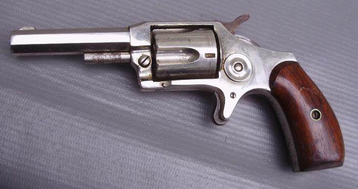 The LEE Arms Co. .32 RF RED JACKET No 4 Revolver Enfield connection