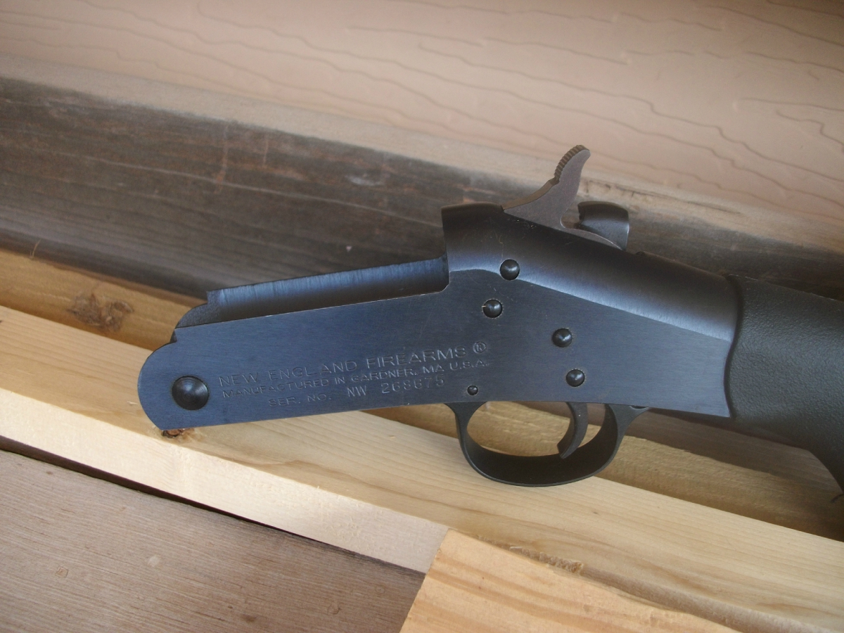 NEF - NEF Handi 2 receivers, one case colored, 2 stocks youth and adult ...