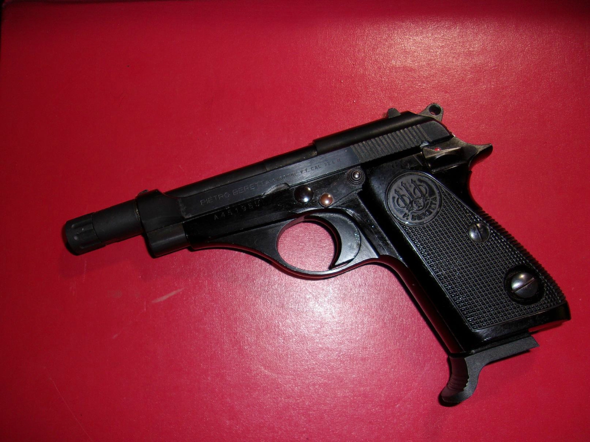 Beretta Model 71, .22 Pocket Gun, Israeli Mossad Special, Threaded ...