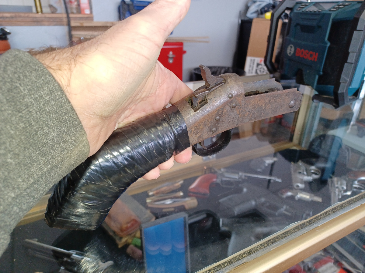 New England Arms NEF, H&R, pardner, handi receiver. No barrel, ugly ...