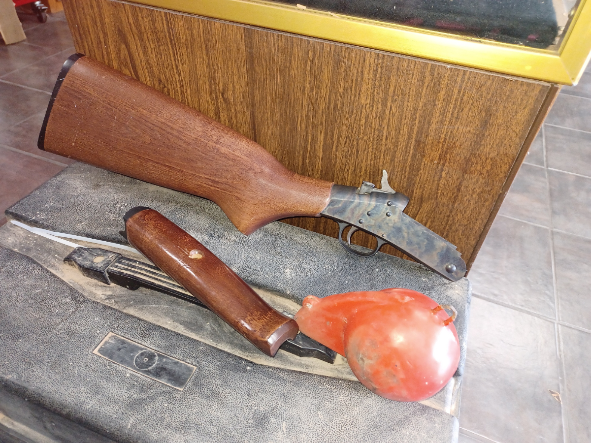 Harrington & Richardson H&R, Nef, Handi Or Pardner Receiver And Stock ...