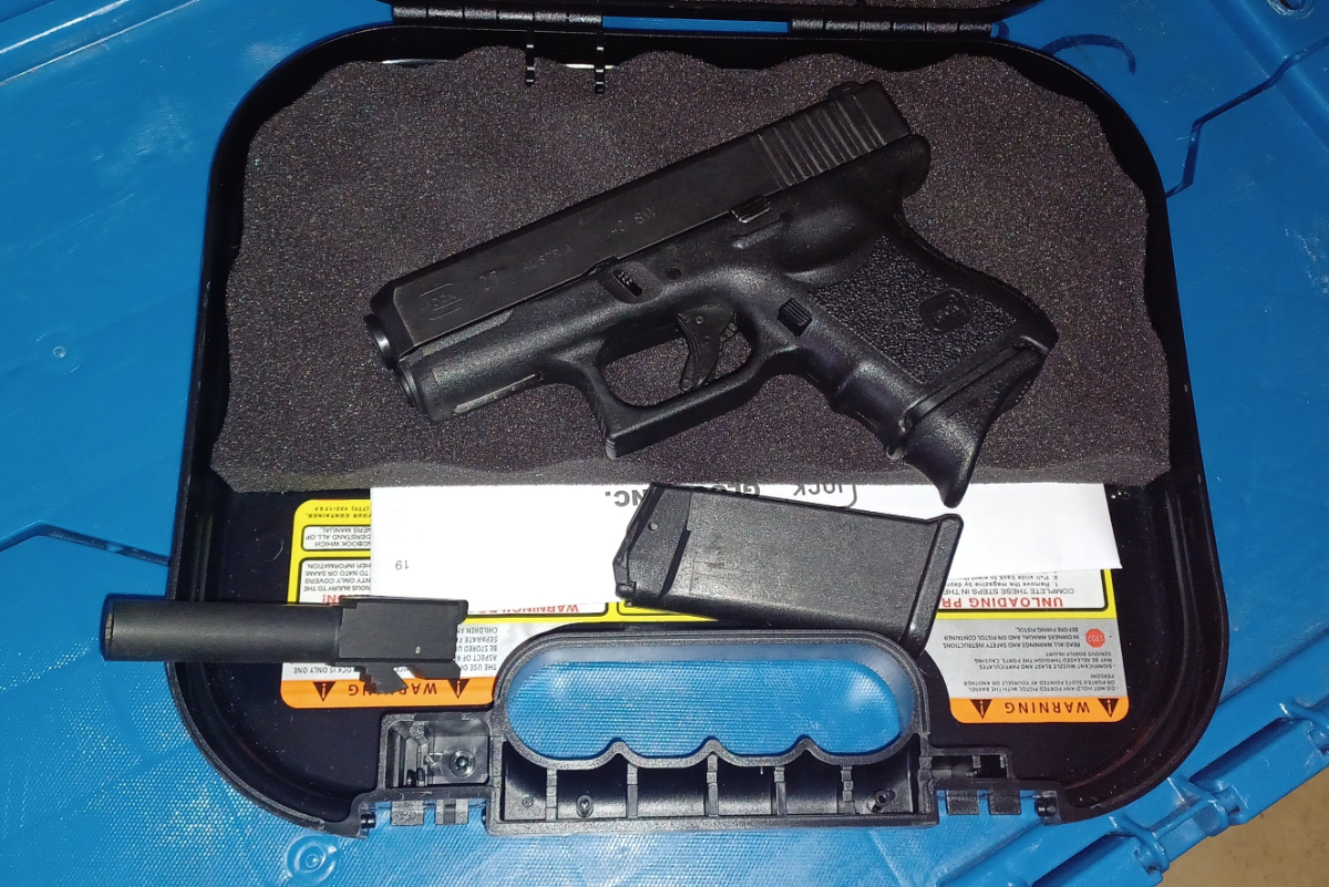 Glock G27 Gen 2.5, with extra 9mm barrel. Unusual transitional model ...
