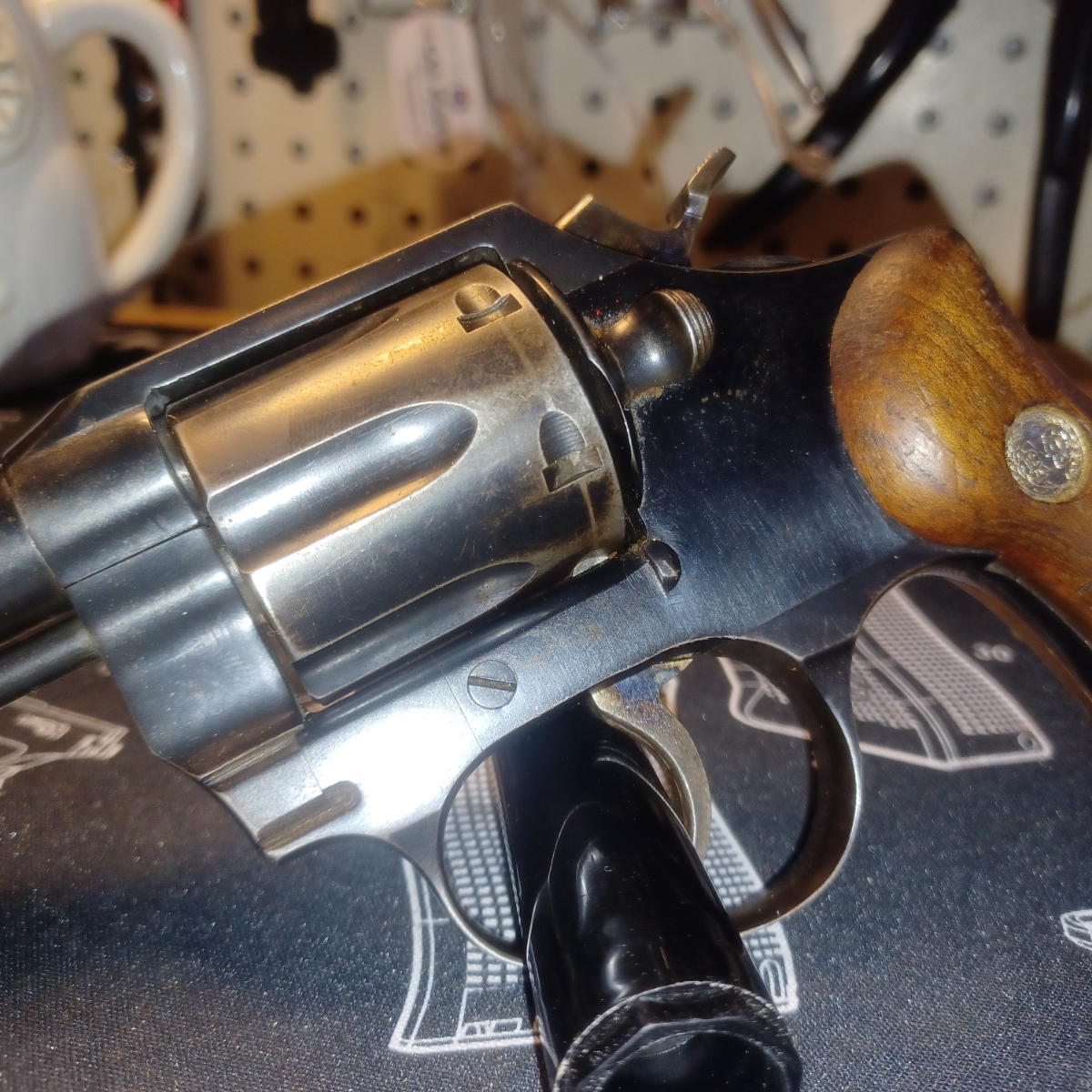 Miroku Liberty Chief Pocket Revolver. Looks Like A Colt Detective ...