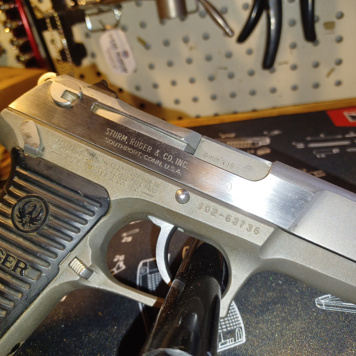 Ruger P89DC, 9mm brick, heavy, big, will never fail. 17 round magazine ...