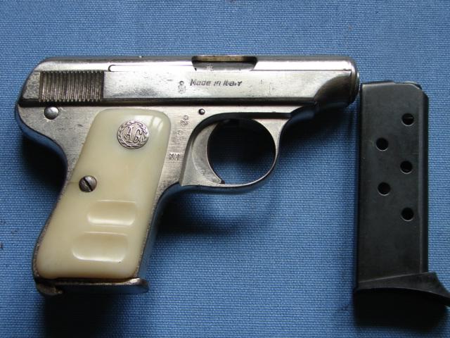 Tomba Mario Galesi Brescia NELLA SELVA. XII TESI SARA MARINI