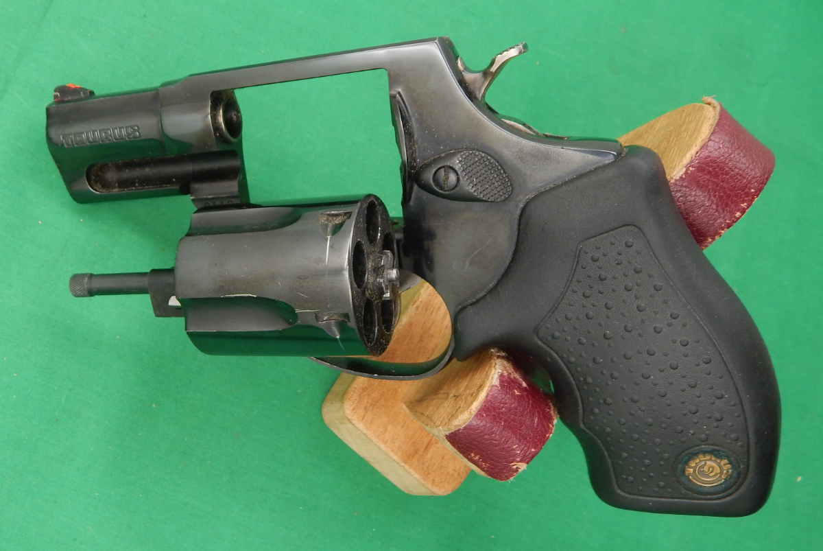 Taurus Da Revolver, Blue, 2" Bbl, W/Blanchi Holster .357 Magnum For ...