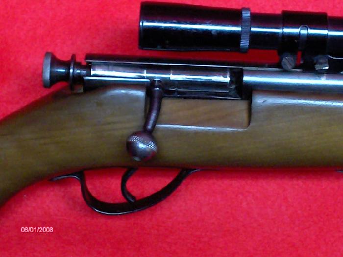 Savage - Model 121 Westpoint .22 cal Single Shot - Picture 7
