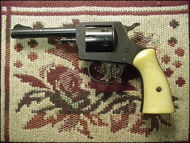 H & R Model 622 Revolver, .22lr, 6 Shot, Blue Steel For Sale at ...