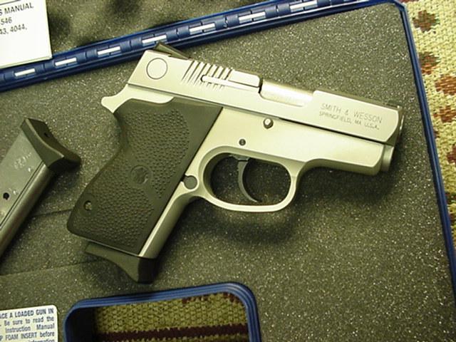 Smith & Wesson Chiefs Special, Cs9d, 9mm, Anib With All, Nice For Sale ...