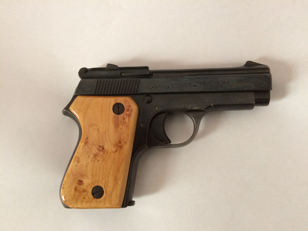 Unique Model L, Blue Finish, Nice Concealed Carry, Good Shooter .380 ...