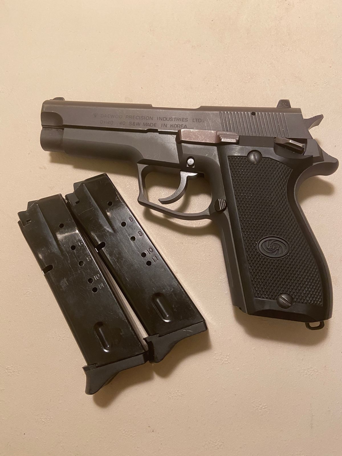 DAEWOO DH40 triple action .40 S&W 17284141 - GunAuction.com