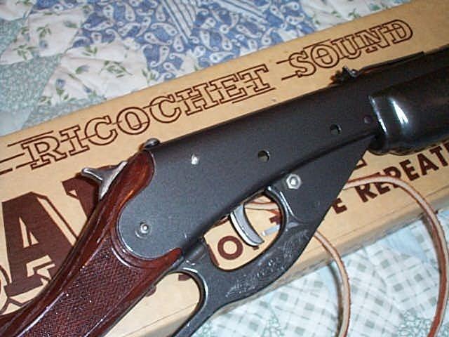 SCARCE Daisy Model 97 Ricochet BB Gun - Picture 6