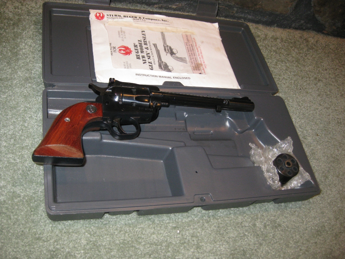 Sturm Ruger & Co. Inc. 22 Lr & 22 Mag, Ruger, New Model Single Six, 2 ...