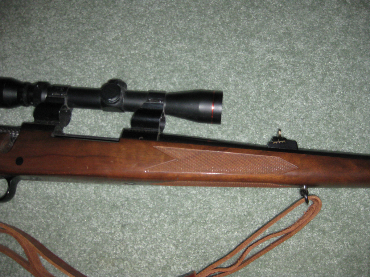 winchester-30-06-win-model-70-22-bbl-walnut-checkered-pistol-grip