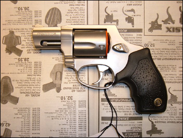 Taurus Mod 85chss2, 38 Spcl, 2 For Sale at GunAuction.com - 6983277