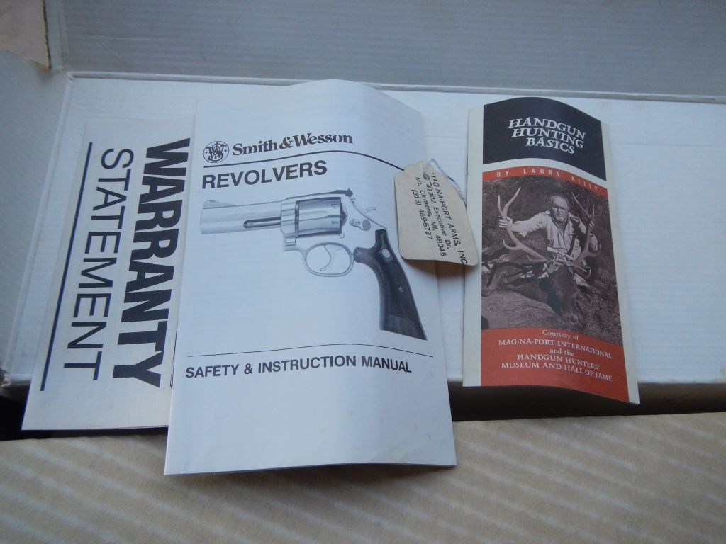 Smith & Wesson S&W 629-2 mountain gun 4" Magna Ported with box and ...