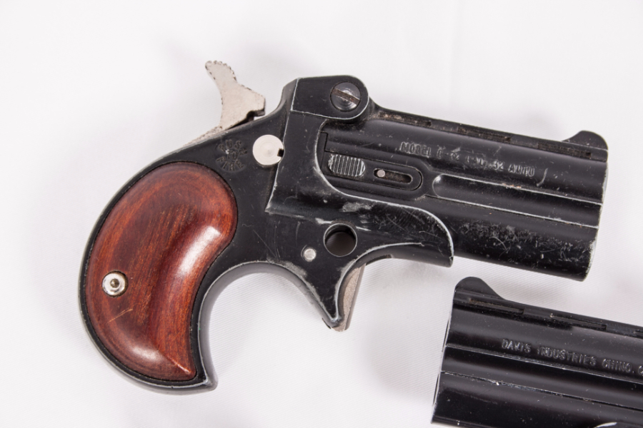 Davis Industries Derringer Lot Used Gun Inv 197312, 201095, 201520 .22 ...