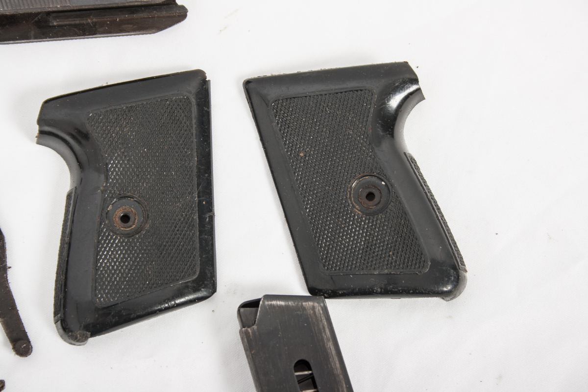 Radom P64 9mmx18 Extra Parts Kit #177378 9mm Luger For Sale at ...