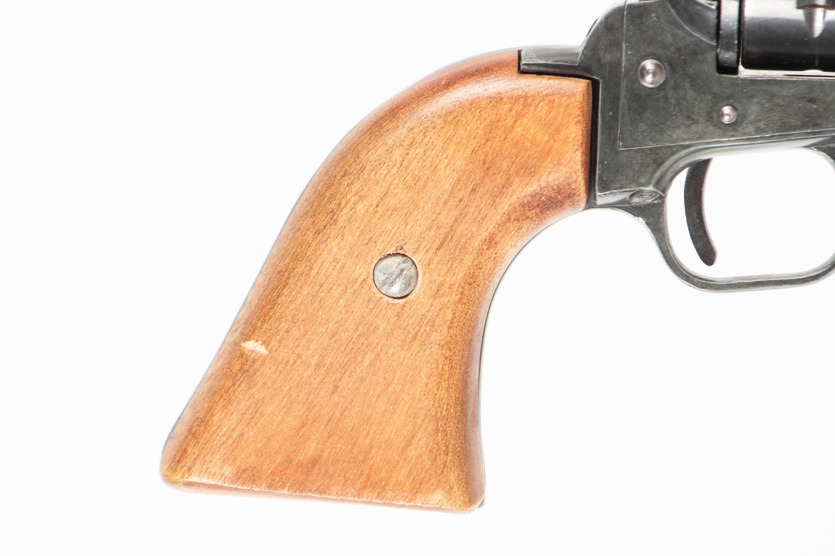 Eig E15 Used Gun Inv 232590 .22 Lr For Sale at GunAuction.com - 17112517