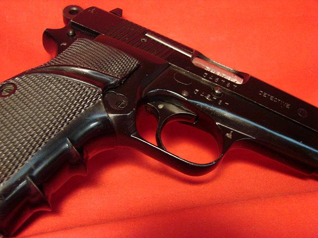 Industria Argentina Fm Hi-Power Detective 9mm For Sale at GunAuction ...