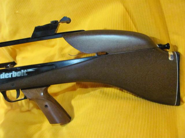 Barnett Thunderbolt Wood Crossbow w/10 new bolts 10488360 - GunAuction.com